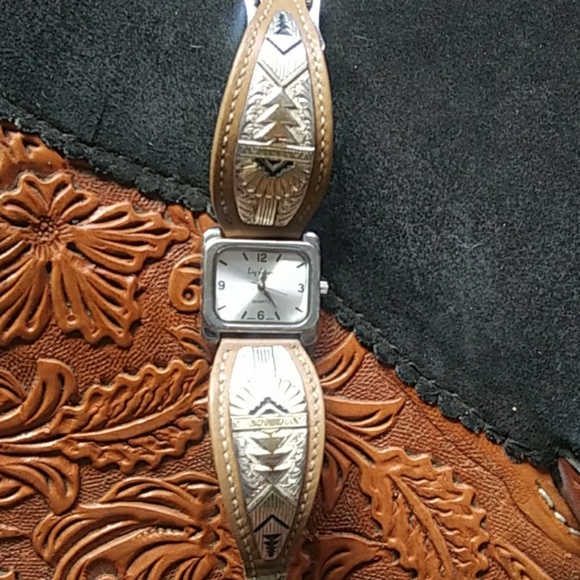 quartz | Jewelry | Western Watch | Poshmark